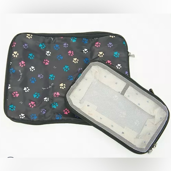 lug | Bags | Lug Brand Packing Cubes Pet Paws Nwt | Poshmark